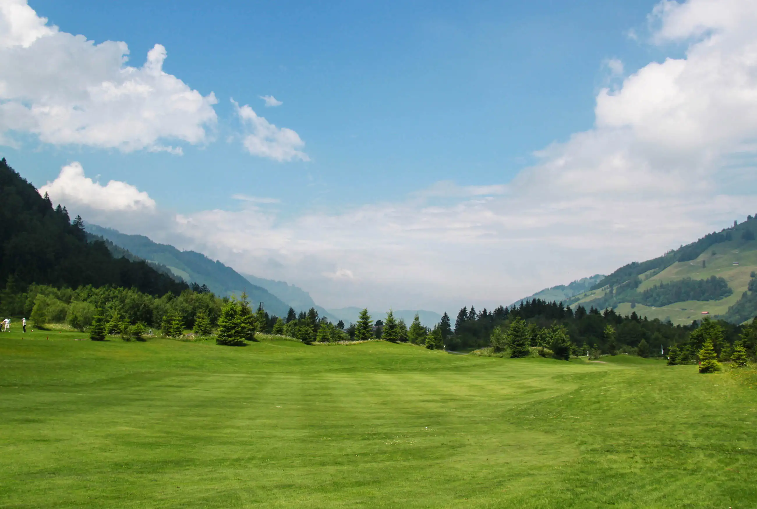 Golfclub Ybrig | Herzlich willkommen im Golf Club Ybrig